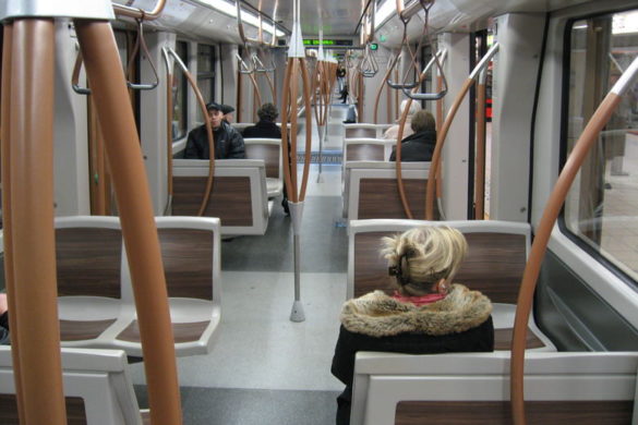 Notre Temps Mural at Hankar Metro station – BrusselsPictures.com