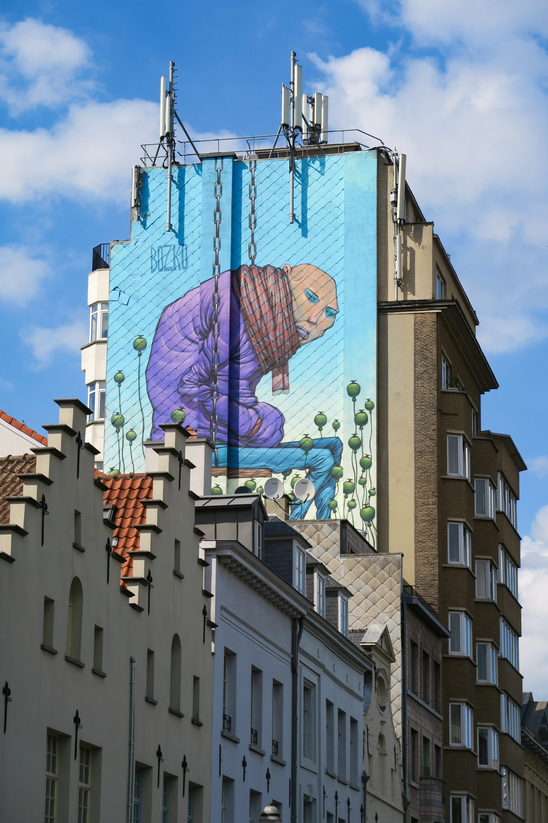 Swing Mural by Bulgarian artist Bozko – BrusselsPictures.com
